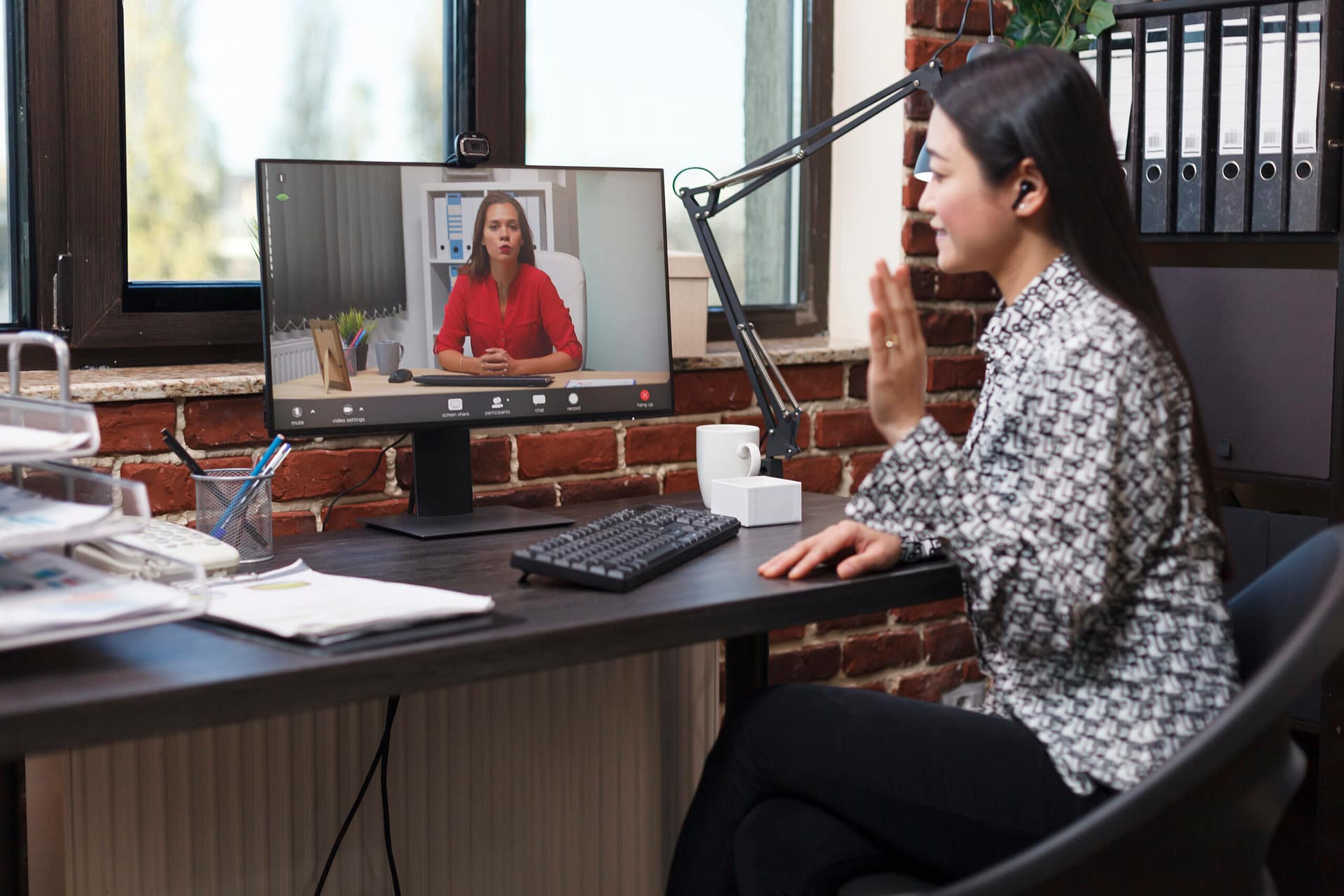 How Remote Associates Bring the Human Touch to Digital Collaboration ...